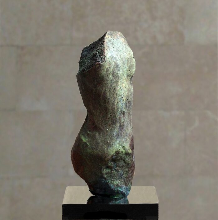 - Osika Sculptor : Osika Sculptor